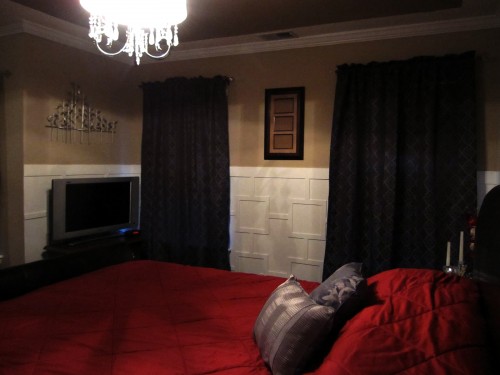 Fabulous New Wainscoting Design | Remodelaholic