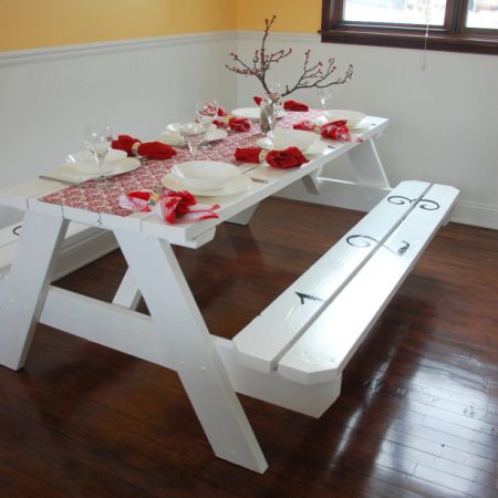 DIY Farmhouse Table Tutorial | Remodelaholic