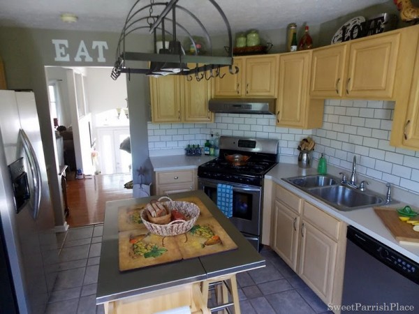 Painted Subway Tile Backsplash | Remodelaholic