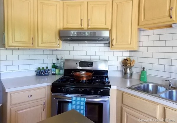 Painted Subway Tile Backsplash | Remodelaholic