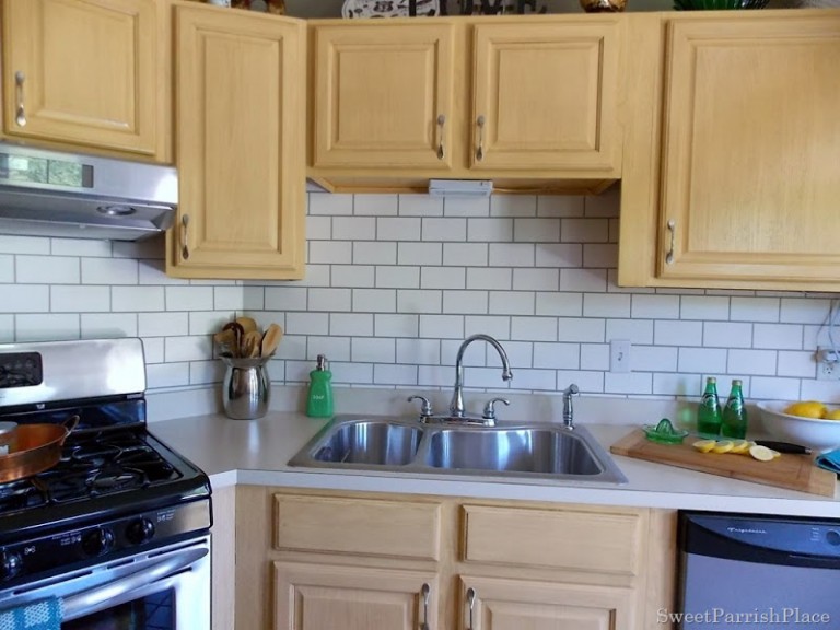 Painted Subway Tile Backsplash | Remodelaholic