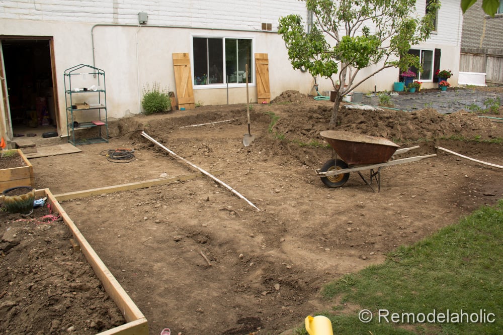 DIY Concrete Patio: Part One | Remodelaholic