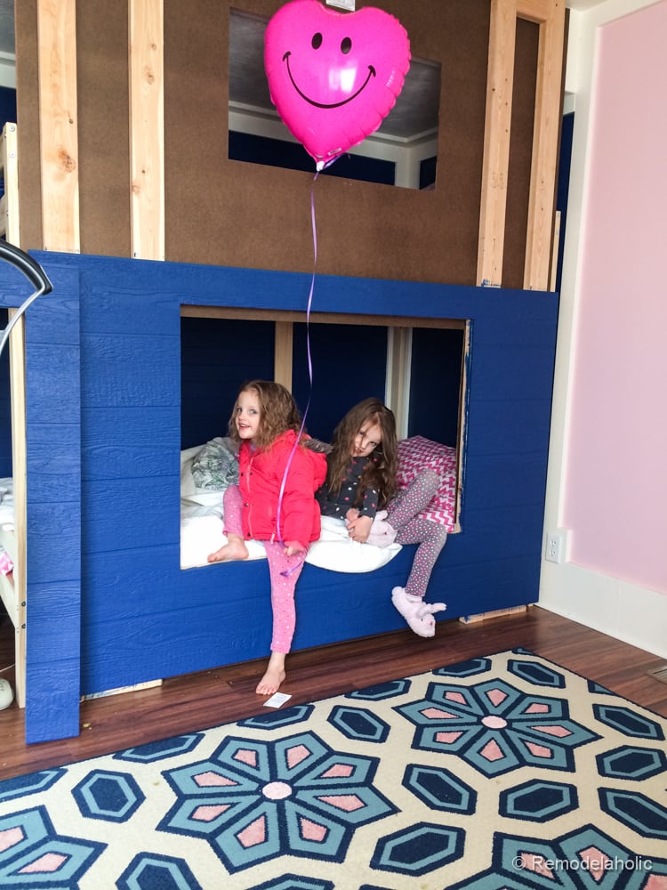 Awesome Kid's Bunk Bed Playhouse