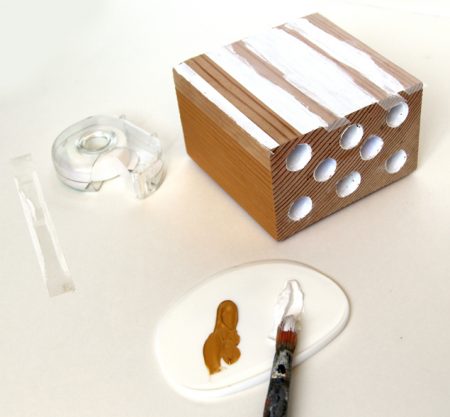 Make a Modern Wall Hanging Pen Holder | Remodelaholic