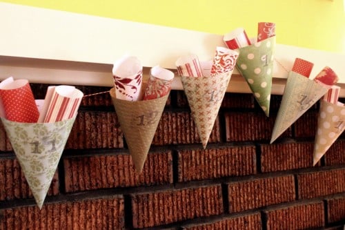 11 DIY Christmas Advent Calendar Garlands | Remodelaholic