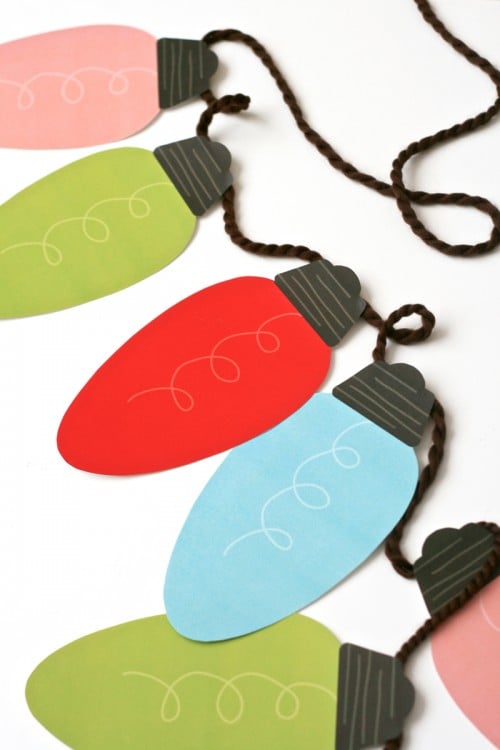 25 Free Colorful & Crafty Christmas Printables; Day 1 | Remodelaholic