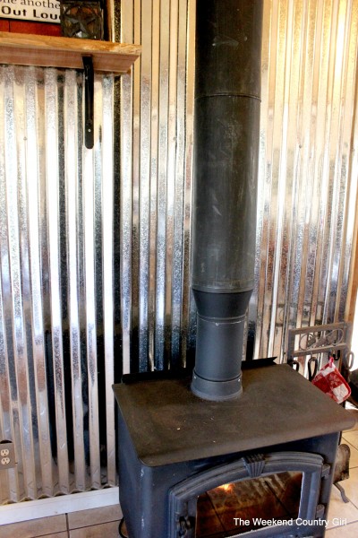 DIY Corrugated Tin Wall Tutorial | Remodelaholic