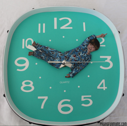 25 DIY Clock Ideas For Kids’ Rooms | Remodelaholic