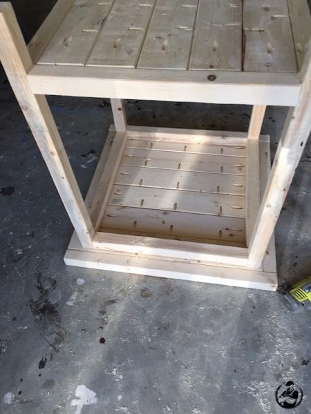 Rustic Square Bedside Table Building Tutorial | Remodelaholic