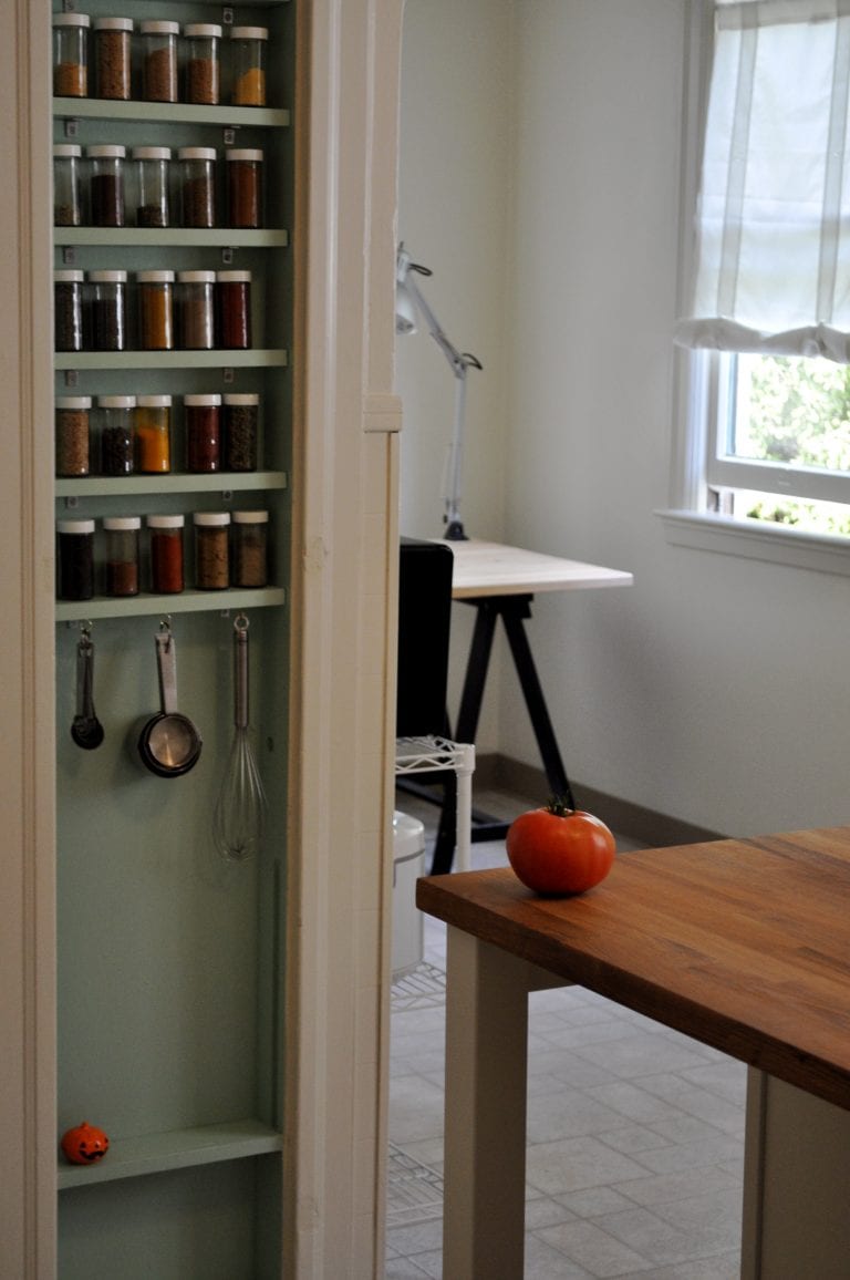 25+ Brilliant In-Wall Storage Ideas For Every Room In Your Home ...