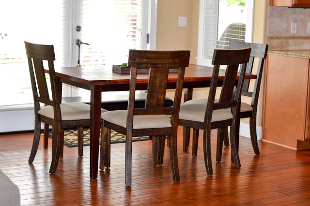 How to Build a Removable Planked Table Top Cover | Remodelaholic