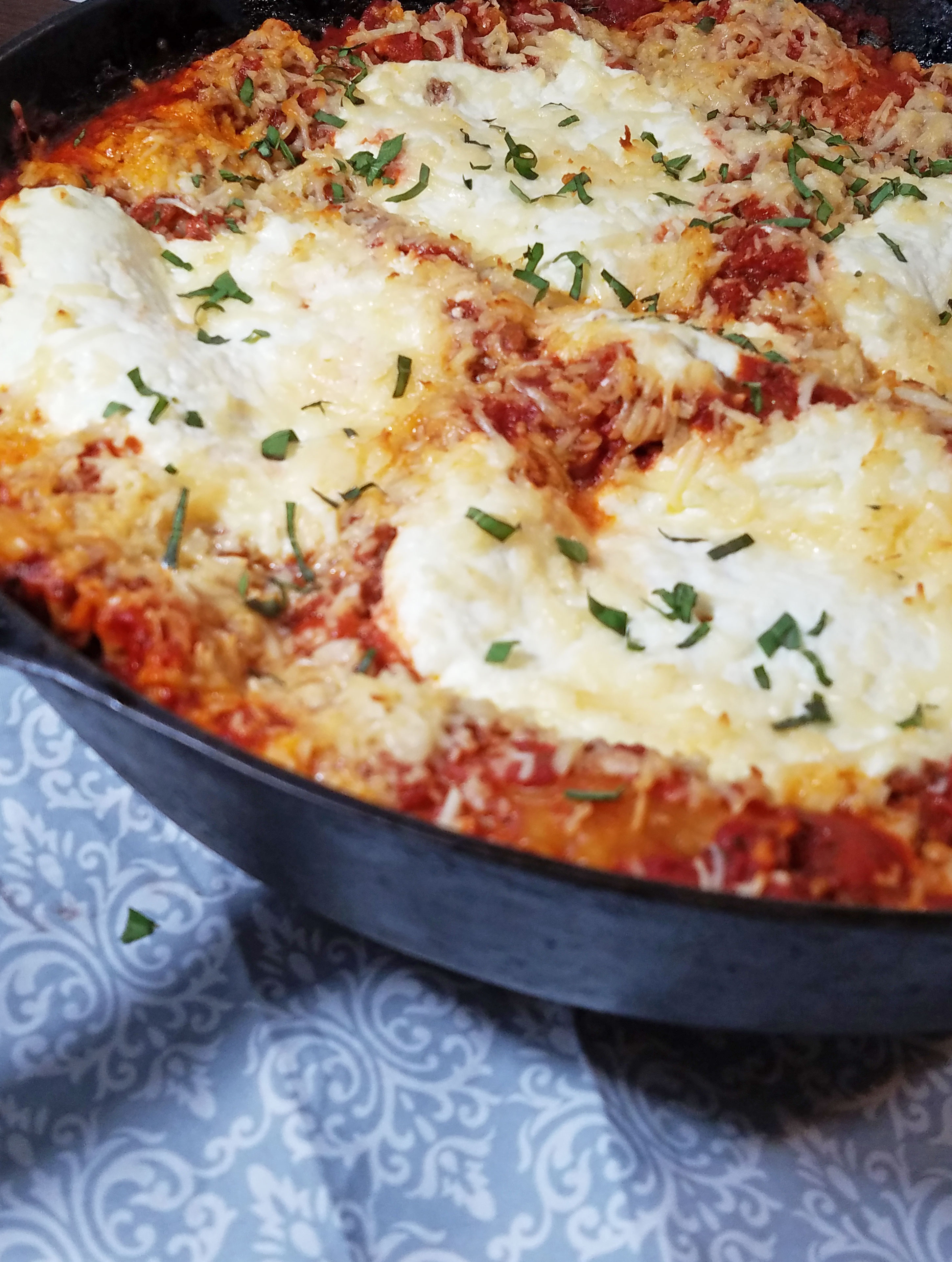 Melt in your Mouth Skillet Lasagna | Remodelaholic