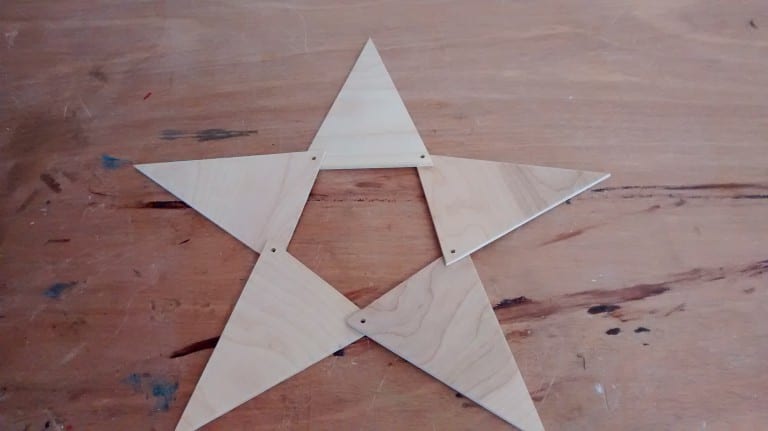 Another Easy DIY Wood Star for Christmas: Plywood Pennant Triangle Star ...
