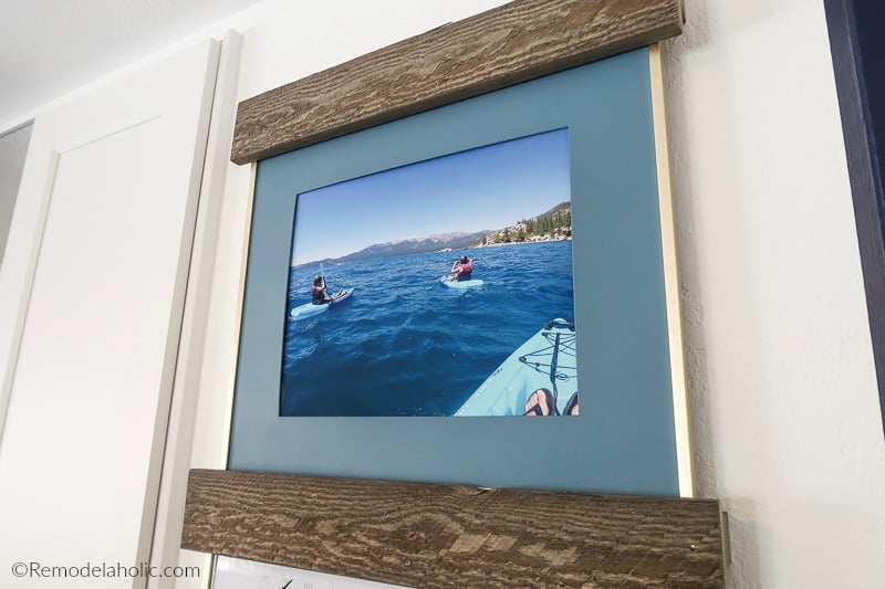 Easy $20 DIY Sliding Picture Ledge Shelves | Remodelaholic