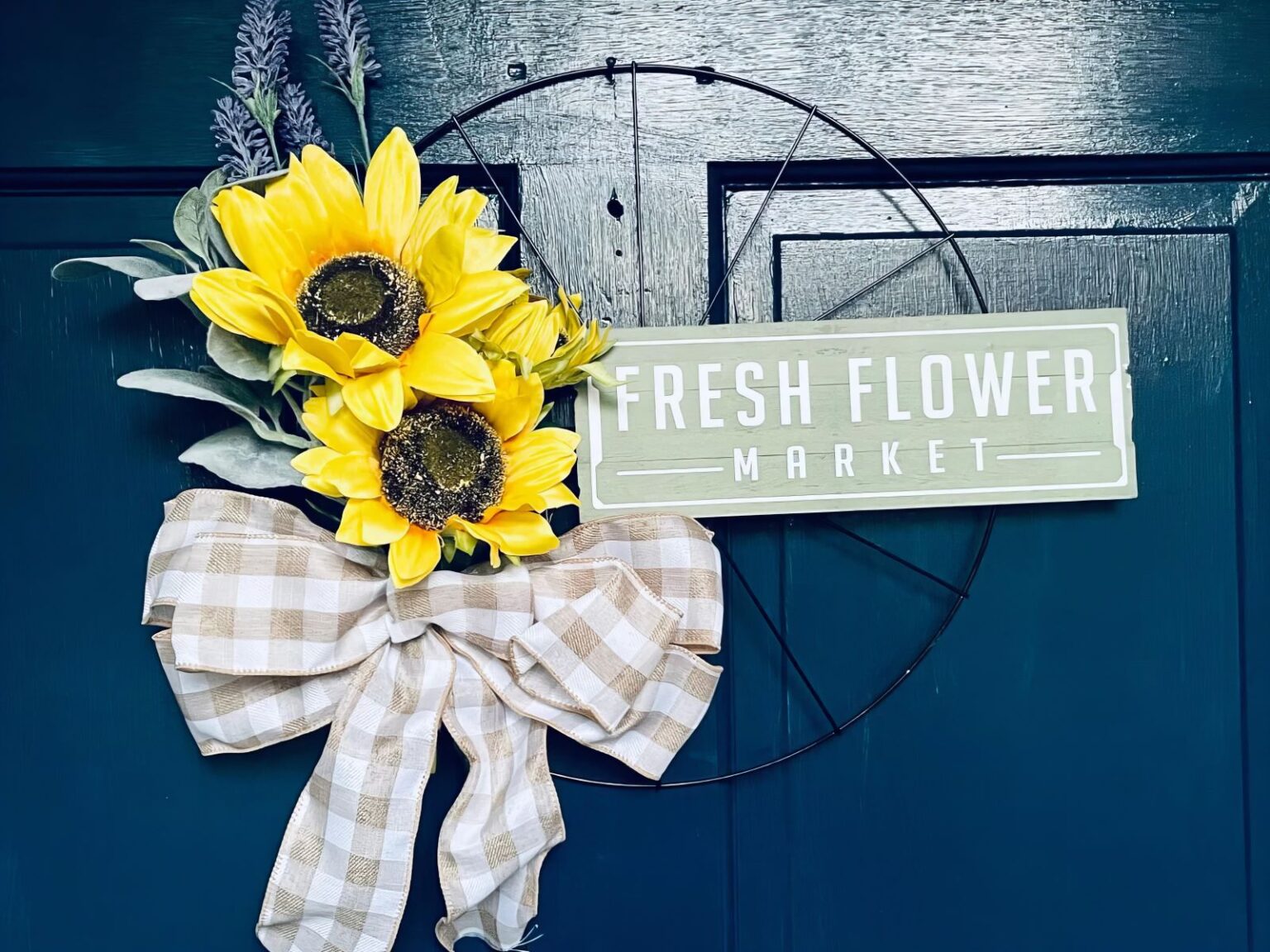 40+ Stunning Spring Door Decor Ideas | Remodelaholic