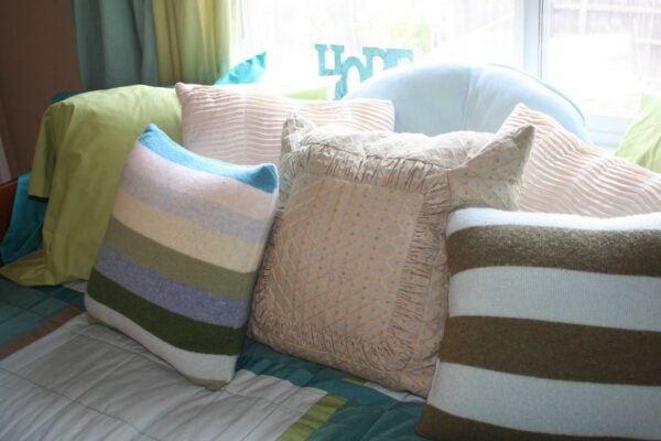 Remodelaholic | Make Your Home Pop: 10 DIY Pillow Projects to Elevate ...