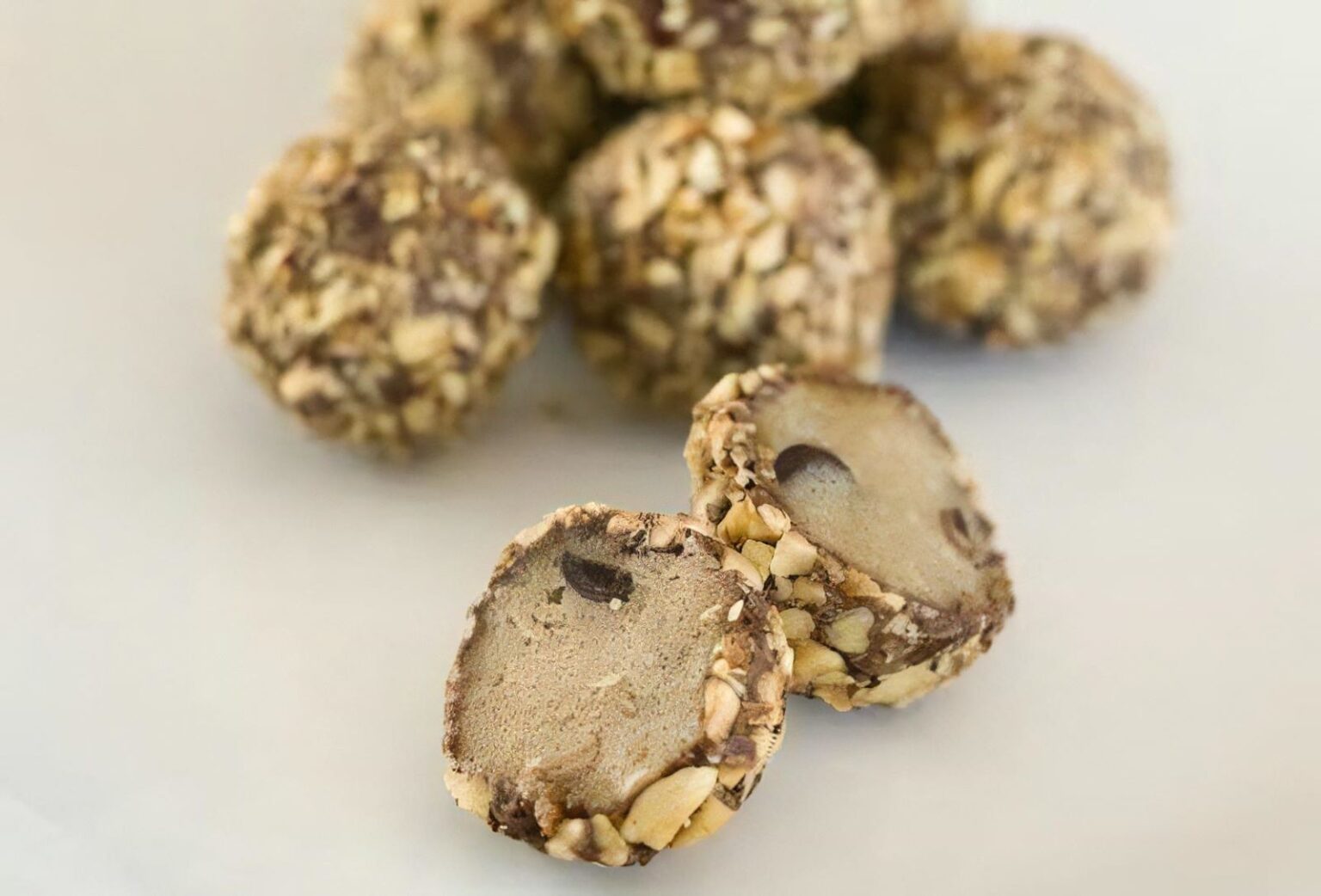 Cookie Baking Mania: Fall in Love with These 28 Irresistible Recipes ...