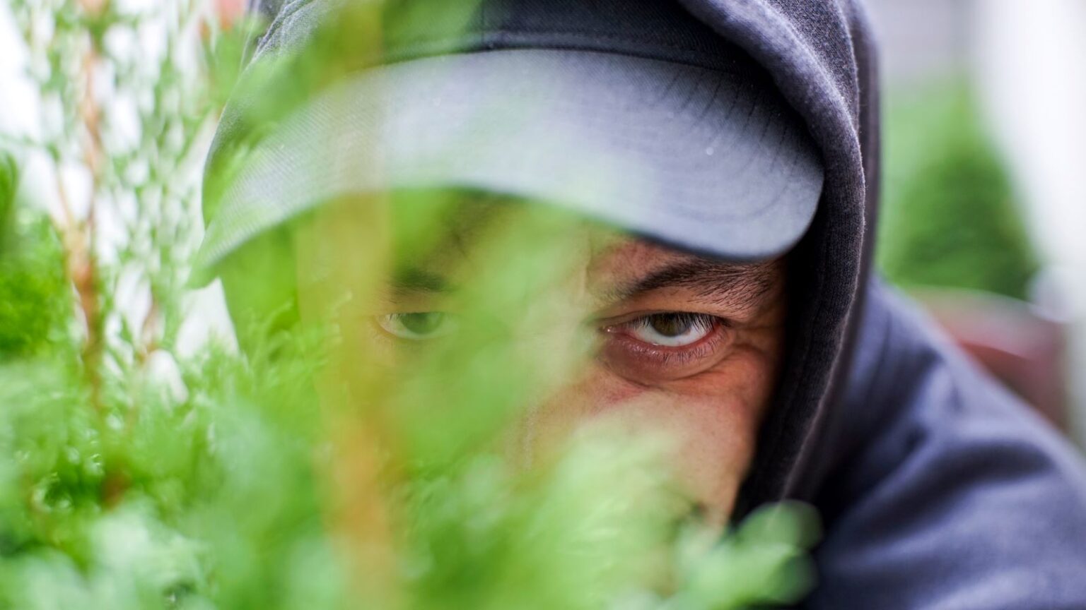 Nightmare Alert: House Hunting Horrors to Beware Of! | Remodelaholic