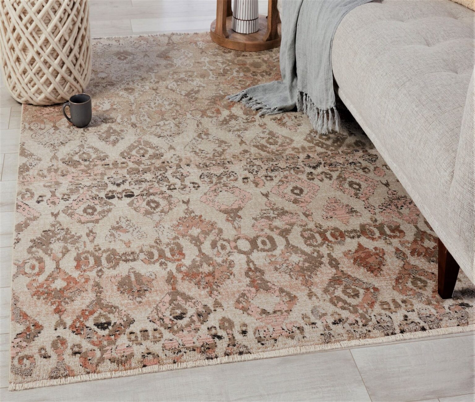 Thrifted Elegance: 13 Décor Discoveries You Can't Resist! | Remodelaholic