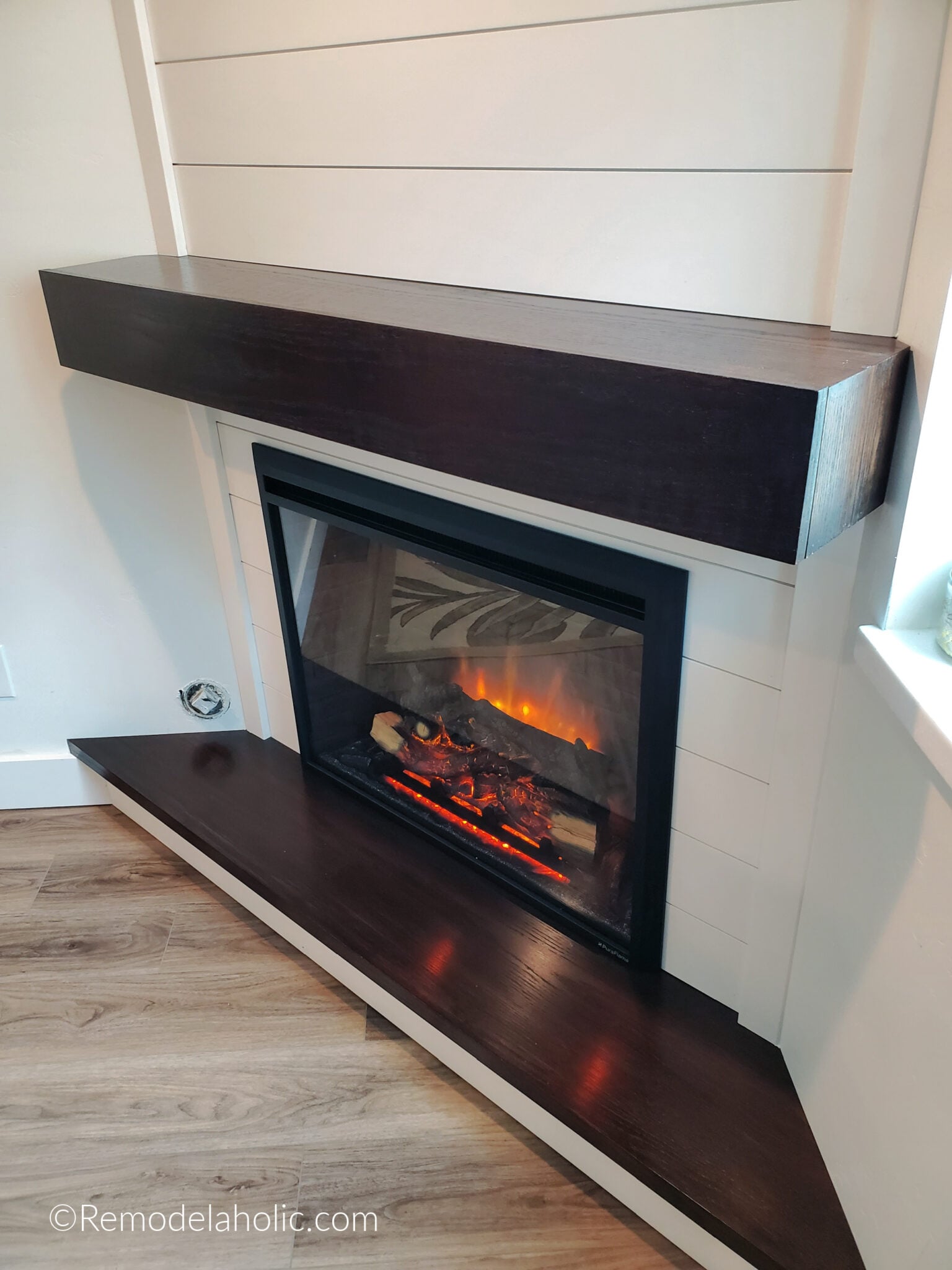 How to Build a Gorgeous DIY Corner Fireplace (Plus a Mantel with Hidden ...