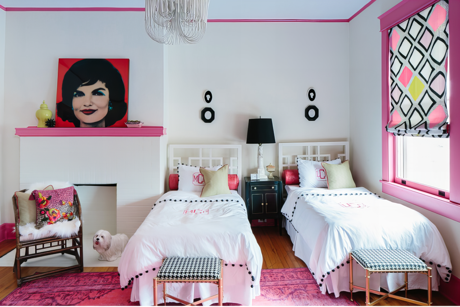 25 Beautiful Examples of Colored Trim | Remodelaholic