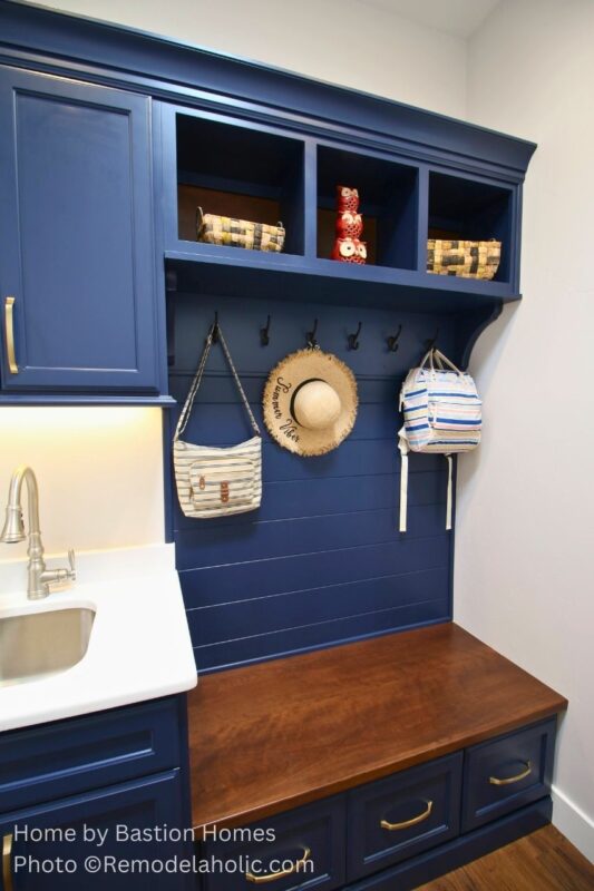 Best Blue Paint Colors for Cabinets, Walls, and More | Remodelaholic